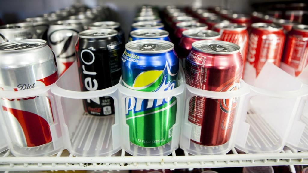 SAIBA: Refrigerante “zero açúcar” é mais saudável? Confira as ...